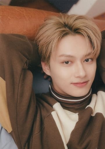 005 : Seventeen / JUN / "Seventeen's HOME MERCHANDISE" trading card ...