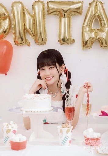 Official photo (female) / voice actor Aguri Onishi / Upper body ...