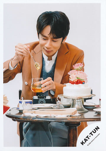 Official photo (Johnny's) / idol / KAT-TUN KAT-TUN / Yuichi Nakamaru ...