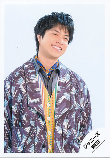 Johnny's West / Daiki Shigeoka / upper body / "Johnny's West 1st DOME TOUR 2022 TO BE KANSAI ...