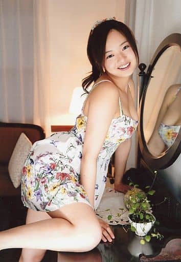 Official photo (female) / Gravure idol Mayumi Yamanaka / DVD "Momoiro Punch" Special Official ...