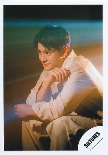 SixTONES / Shintaro Morimoto / on the knees / single "Good Luck! / Futari" MV off shot ...