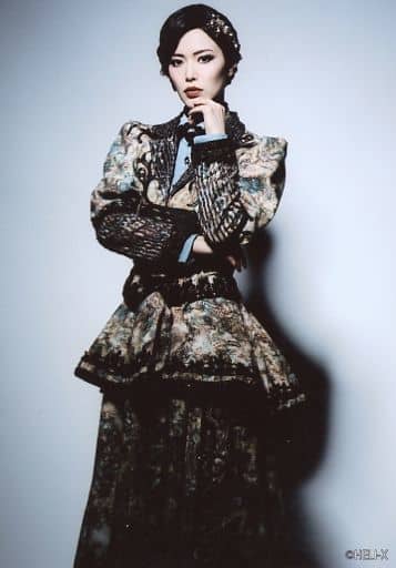 Official photo (female) / actress Aya Nagi Sho (セーレ) / Character ...