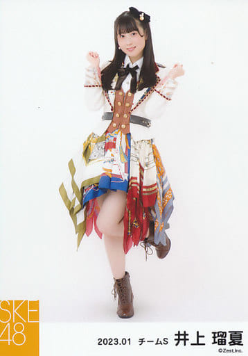 Runa Inoue / Whole body / SKE48 January 2023 Individual Official photo ...
