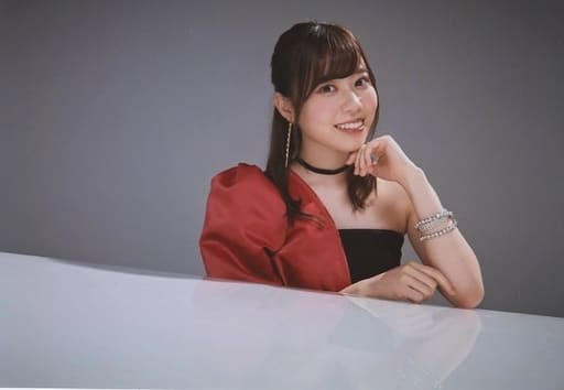 Official photo (female) / voice actor Sayuri Date / "BIRTHDAY PARTY ...