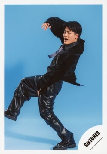 Official photo (Johnny's) / idol / SixTONES SixTONES / Shintaro ...