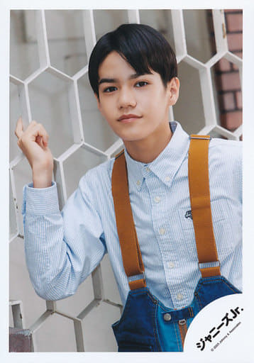 Boys be / Shintaro Sumi / upper body / "Tozai Johnnys Jr. Spring Paradise" goods off-shot ...