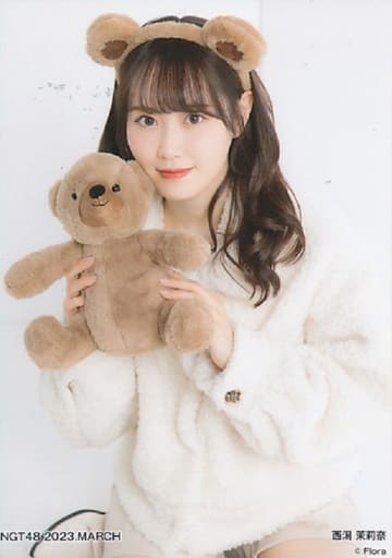 Nishikata 茉莉奈 / Knee-Up / Sitting / 2L Size / NGT48 March 2023 ...