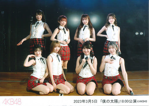 Official photo (AKB48, SKE48) / idol / AKB48 AKB48 / Gathering (8 people) / Horizontal ・ March 5 ...