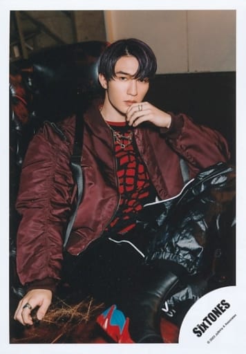 SixTONES / Jesse / Whole body / Single "ABARERO" MV & Jacque-shot off-shot / Official Official ...