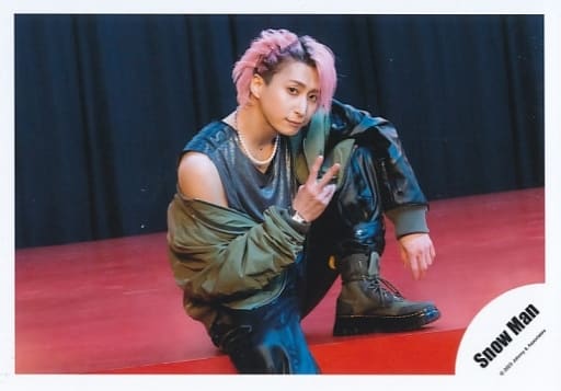 Snow Man / Daisuke Sakuma / horizontal ・ whole body / album "I DO ME ...