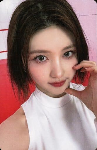 駿河屋 - RF 3342 B：IVE/ガウル(GAEUL)/CD「WAVE(初回生産限定盤A・B)」封入トレーディングカード（女性 ...