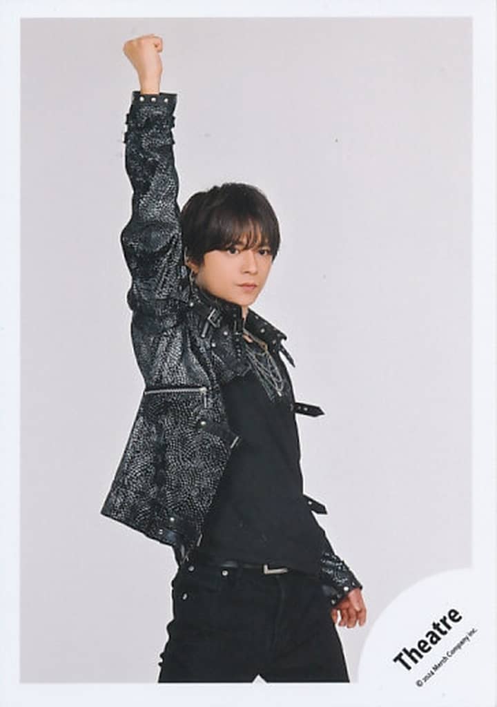 駿河屋 - timelesz/佐藤勝利/膝上/「Endless SHOCK/Endless SHOCK -Eternal-」グッズオフショット/公式生写真（男性生写真）