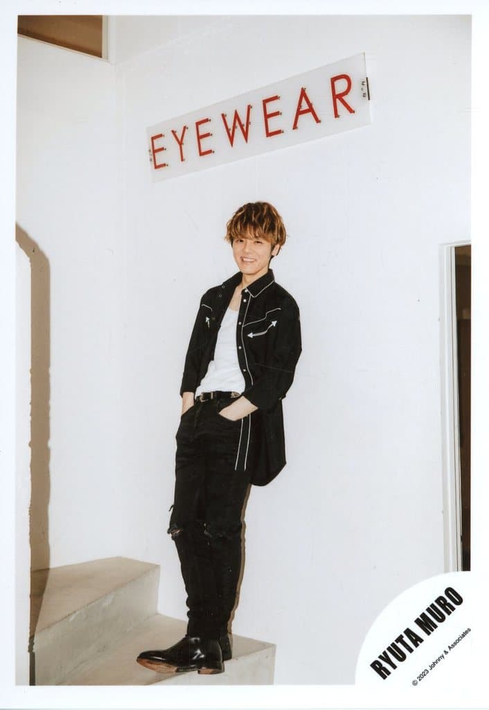 駿河屋 - ジャニーズ/室龍太/全身/室龍太「ポートレートシリーズ」オリジナルフォト/公式生写真（男性生写真）