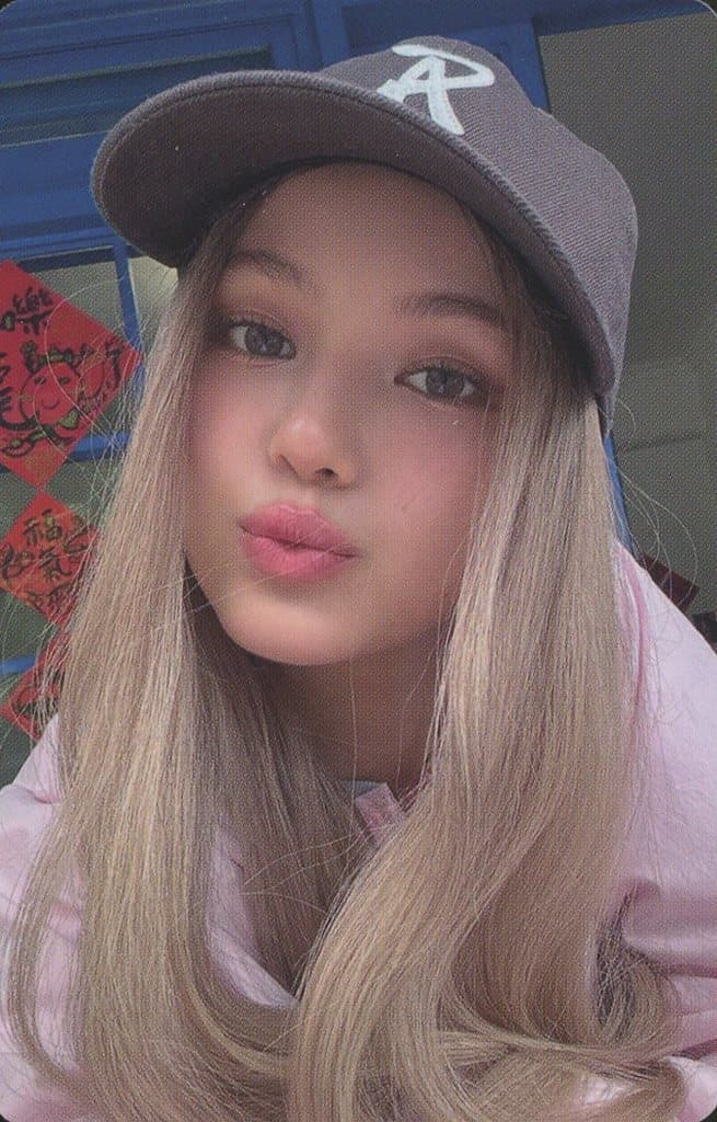 駿河屋 - NewJeans/ダニエル(DANIELLE)/「LINE FRIENDS SQUARE How Sweet POP-UP MD ...