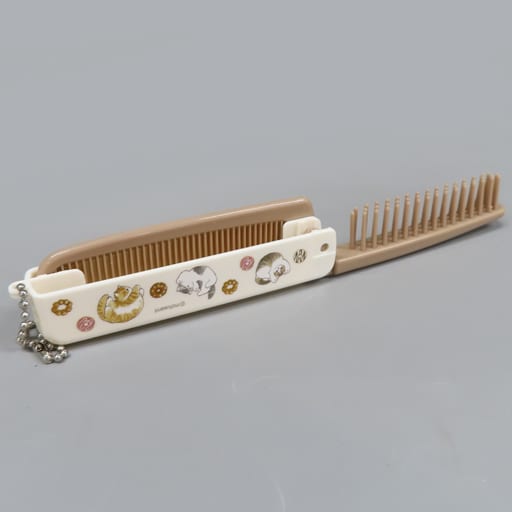 Miscellaneous goods Collection (donut) Fold-up brush & comb "mofusand ...