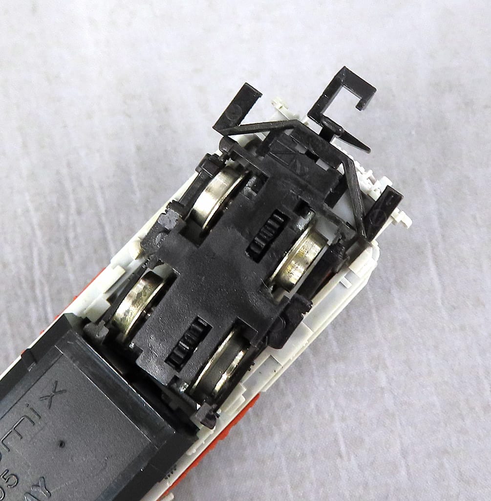 Railway model [Damaged / Accessories Missing] 1/150 JNR Diesel ...