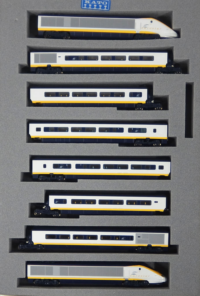 Railway model [Missing Box and Accessories] 1/160 Eurostar 8 Ryo Set ...