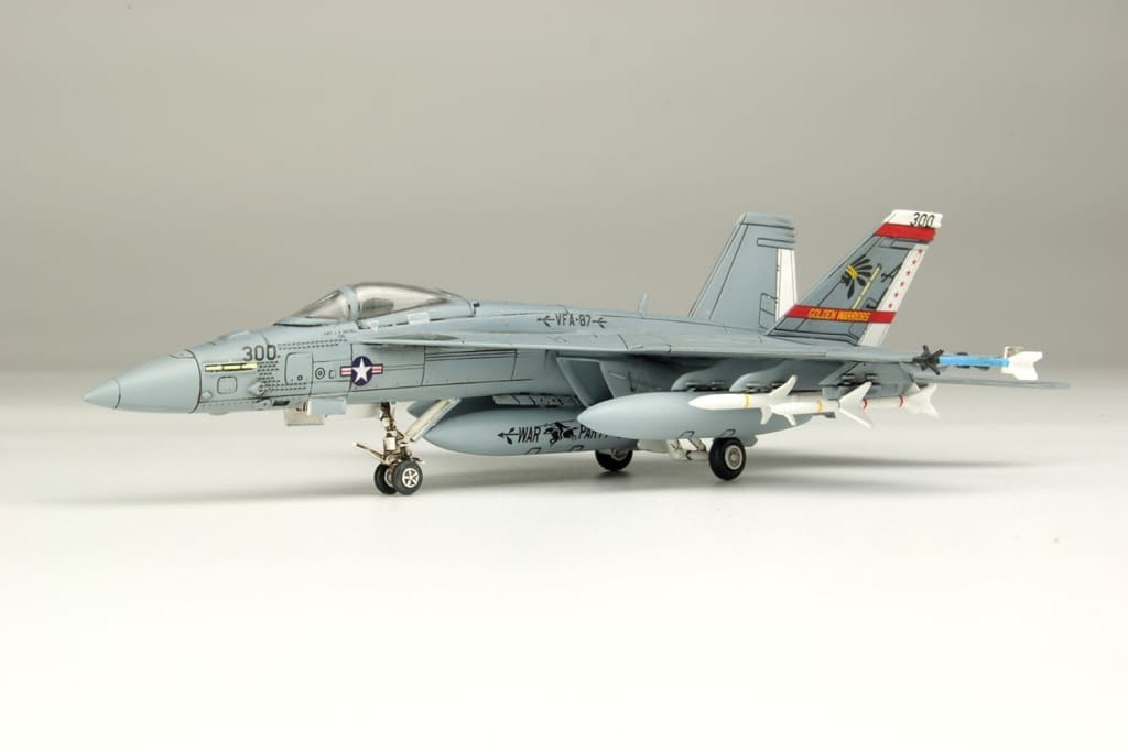 1/144 United States Navy carrier-based fighter F/A-18E Super Hornet VFA ...