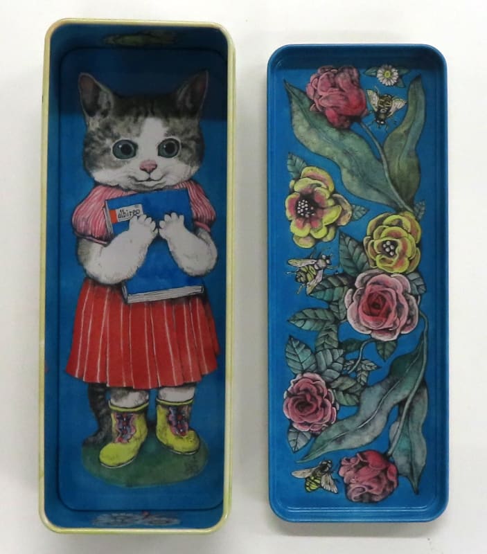 Stationery and other items Illustration by Yuko Hijiri (Bird) Odogubako ...